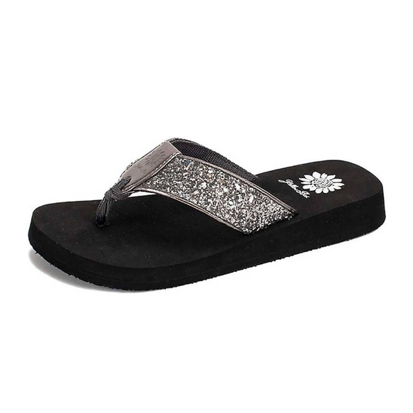 Yellow Box | Shoes | Nib Yellow Box Ferdy Thong Flip Flop Sandals ...